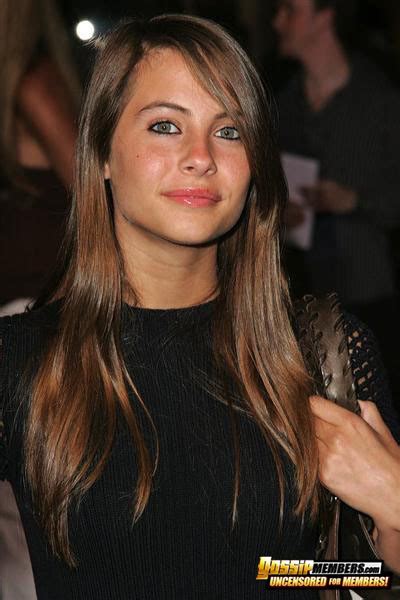 Oc Star Willa Holland Exposed With Her Controversial Pics Porn
