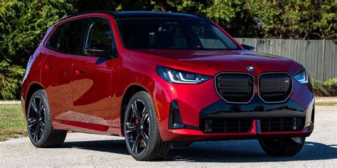 Автомашин угаах явцдаа түлшний тагийг нь гэмтээсэн гэж шүүхэджээ