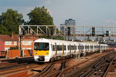 The Transport Library Class 376 And 377 Electrostar Emu Trainsets
