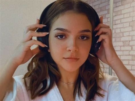 Sucesso em Vai na Fé Mel Maia surge em treino pesado e boa forma chama atenção