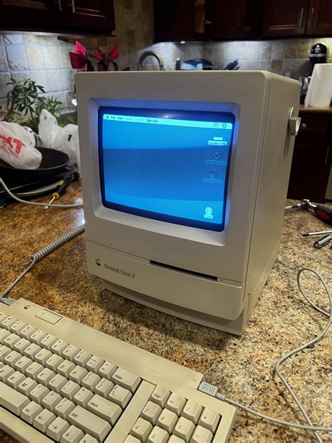 Update Of The Macintosh Classic Its Alive R Vintageapple