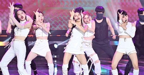 사진 크랙시걸크러쉬 매력