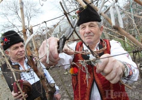 Тутракан отбелязва Трифон Зарезан с традиции вино и празнично настроение Кворум Силистра