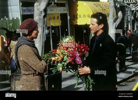 Charlize Theron And Keanu Reeves Film Sweet November Usa 2001