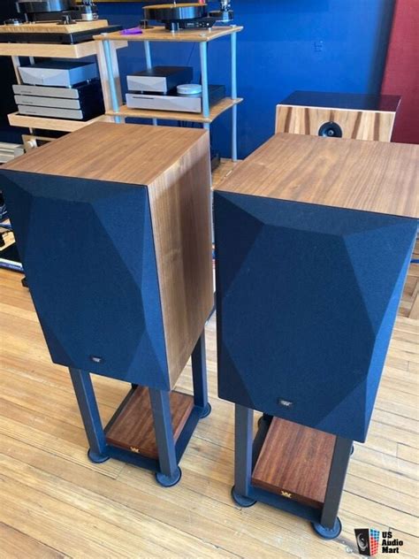 Mofi Sourcepoint 10 Dealer Ad Canuck Audio Mart