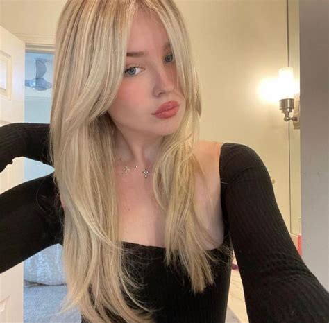 Pin By Heymkspap On Hızlı Kaydedilenler Light Blonde Hair Hair