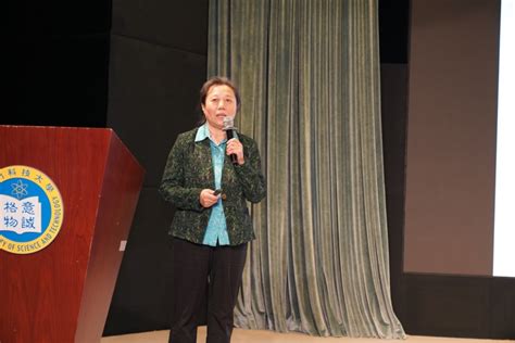 著名医学专家剖析中医药传承与创新