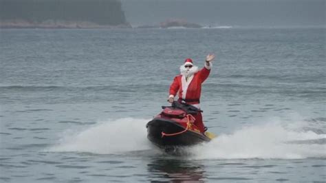 Дядо Коледа смени шейната с джет Lupa Bg