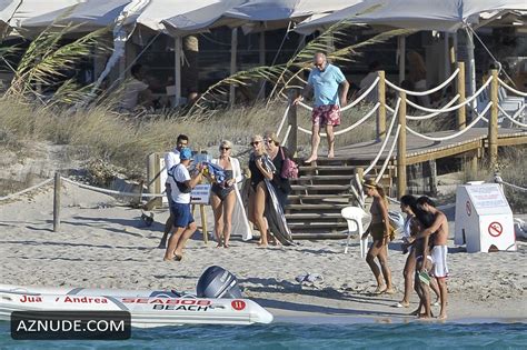 Pixie Lott Sexy Photos In Yacht In Ibiza Aznude