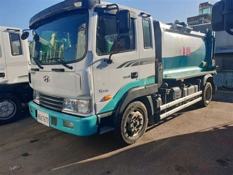 건설기계 상용차 산업용물류기계 매매 굴삭기 지게차 로더 덤프 특장차 등 모든 중장비 Band