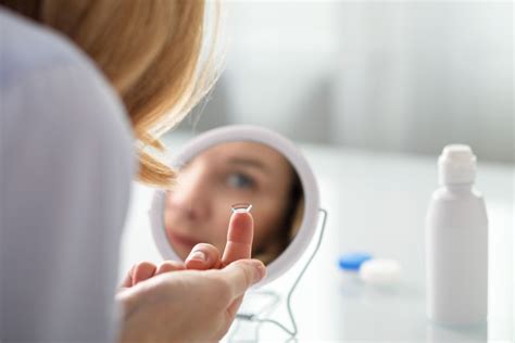 How To Take Care Of Contact Lenses 12 Best Tips