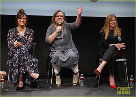 Connie Britton Frankie Shaw Tease Smilf Season Weirder Darker Photo Connie