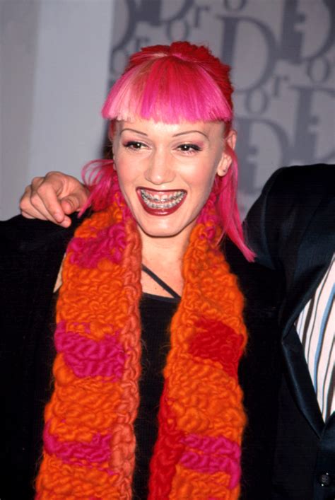 Молода і зухвала 10 сміливих образів Гвен Стефані ФОТО Караван