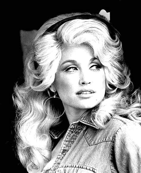 The Day After She Graduated High School In 1964 Dolly Parton Left Her
