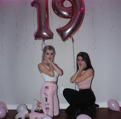 Julia Burch Biography Info Wiki Age Height Photos About