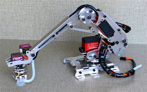 Remote Control Aluminum Alloy Tank Arduino Mechanical Arm Robot DIY Intelligent Assembly Kit PS