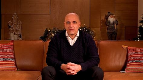 Новогодишно обраќање на премиерот Ковачевски Youtube