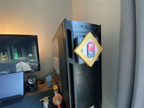 If I Touch It With Another Capacitor Does It Turn The Computer On R Createmod