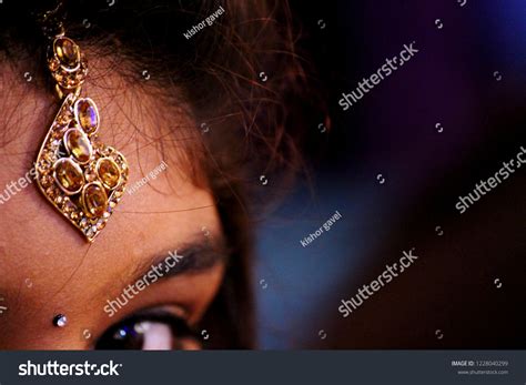 Categoría Female Indin Face De Fotos De Stock 2 Imágenes Shutterstock
