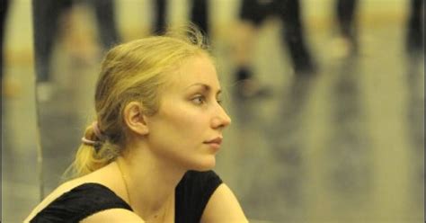 발레에 빠진 겨울나라 얼음미녀