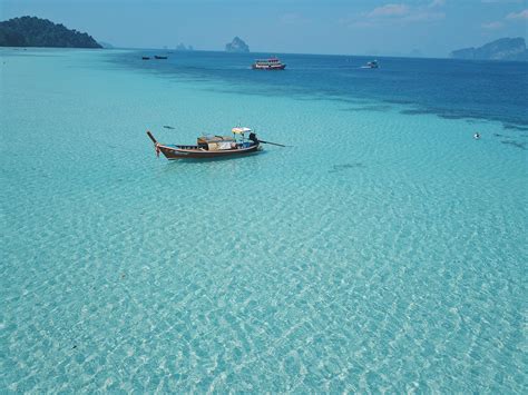 พาวัวไปล่าม พาวัวไปล่าม Added A New Photo