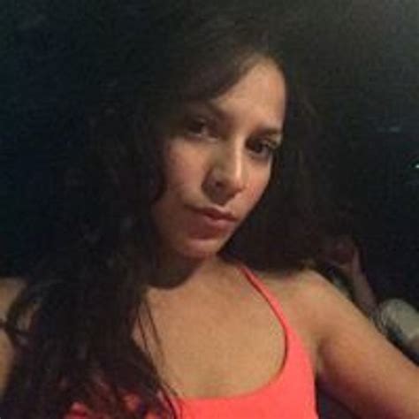 Stream Gabriela Bencomo Music Listen To Songs Albums Playlists For