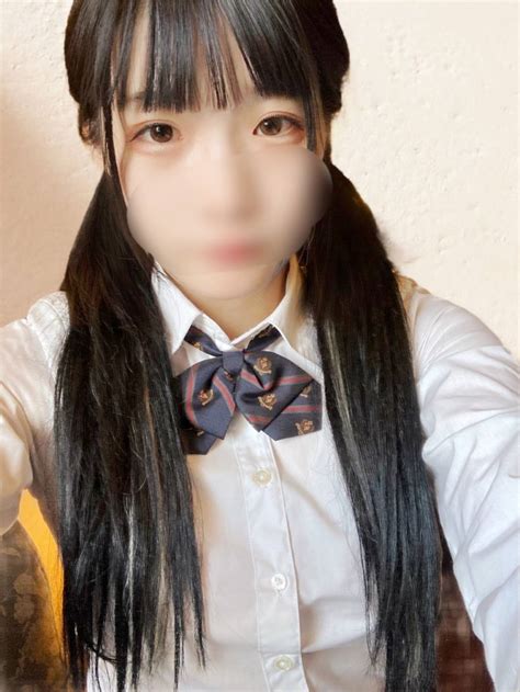 【数量限定150pt！】【特別セール】ss級！剛毛巨乳好き必見！色白eカップの美女が初めての中出しにごっくんまで、、 Fc2 Ppv 4540865