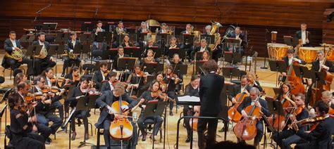 « Maison De La Radio Et De La Musique DvoŘÁk LutosŁawski Philippe Lonf Collon