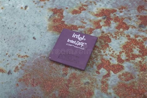Kyiv Ukraine April 22 2020 Intel 486dx4 Processor Editorial Stock Image Image Of