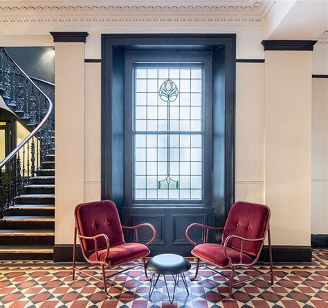 Языковая школа в Брайтоне Ad Magazine