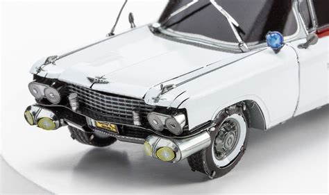 Ecto 1 Metal Earth Ghostbusters Premium Series Innovatoys