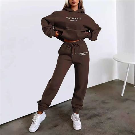 Letter Printed Hooded Sweatshirt And Fleece Pants Set For Women With