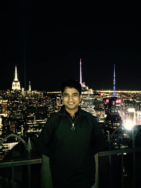 about shubham kumar medium