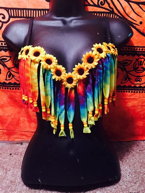 Discover 13 Ripped T Shirt Designs And Diy Clothes Ideas Diy Fashion