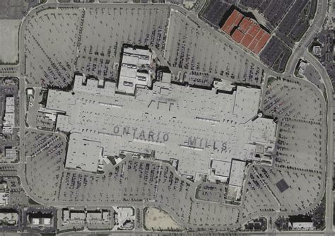 Ontario Mills Mall In Ontario Ca Why A 1990s Outlet Loop Still Has