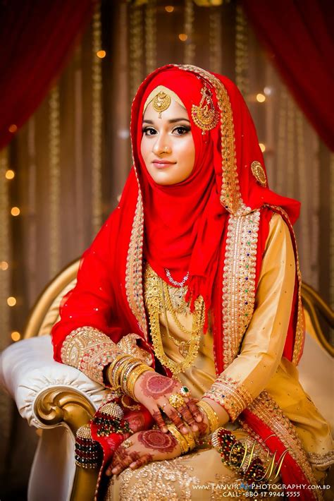 Red Hijabibride Southasianbride இ Hijabi South Asian Brides Bridal Hijab Bridal Hijab