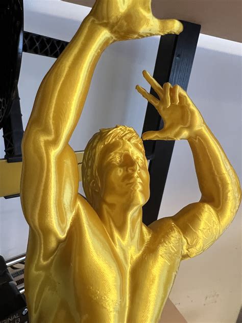 Fichier Stl Modèle 3d De Zyzz Avec Sa Pose・modèle Imprimable En 3d à