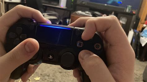 The Hand Positioning My Girlfriend Has Adopted To Play Kh2 With 😭😭 R