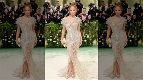 Jennifer Lopezs Best Dressed Moments In Her 50s So Far