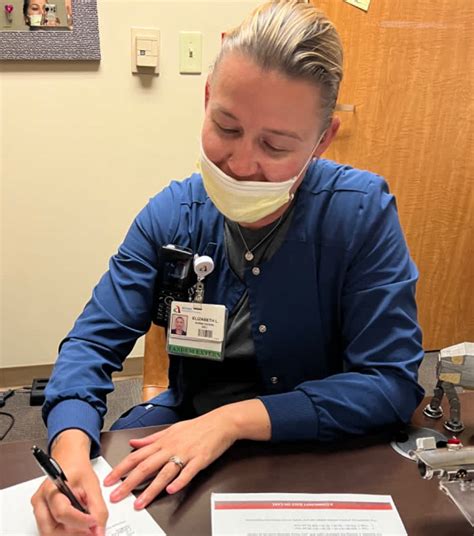 Linq Nurse Extern Program