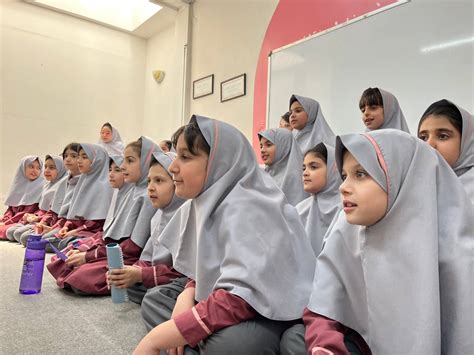 مدرسه دخترانه سلاله جوان دبستان سلاله در تهران مدرسه سلاله