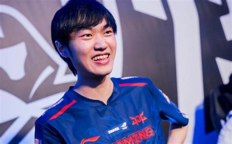 【英雄联盟】2大中单离队！jdg官宣：knight断开连接！tes官宣：rookie自由人 3楼猫