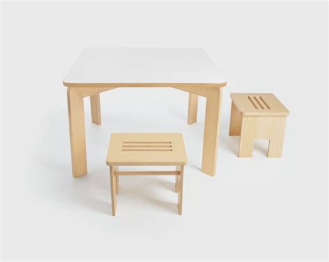 Sit Stool Set Wit Design