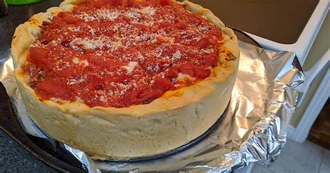 Homemade Chicago Deep Dish Using A Cake Spring Pan Spicy Sausage