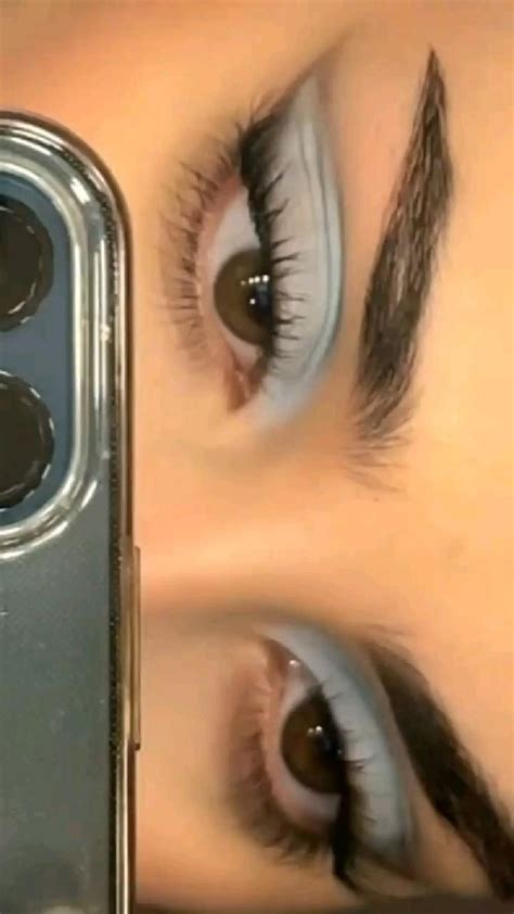 Blue Eyeshadow Tutorial Blue Makeup Makeupideas Eyes
