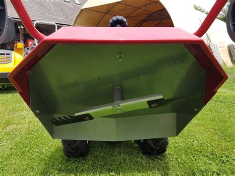 Simplicity Webber Motorgeräte Produkte Hochgrasmäher