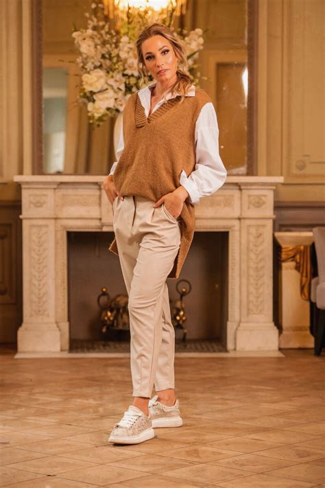 Mymodel Portfolio Van Model Katinka Kempeneers Uit Antwerpen Antwerpen