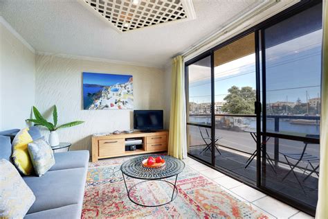 Two Bedroom Apartment With Riverview And Balcony Home Rental In