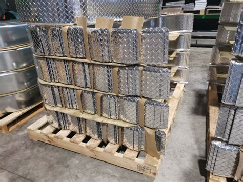 Adjusting Sizing Metal Light Trailer Guards With Rhino Rhino