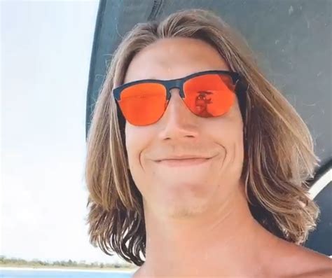 Trevor Lawrence Girlfriend Marissa Mowry Have A Beach Day Hair Off OutKick